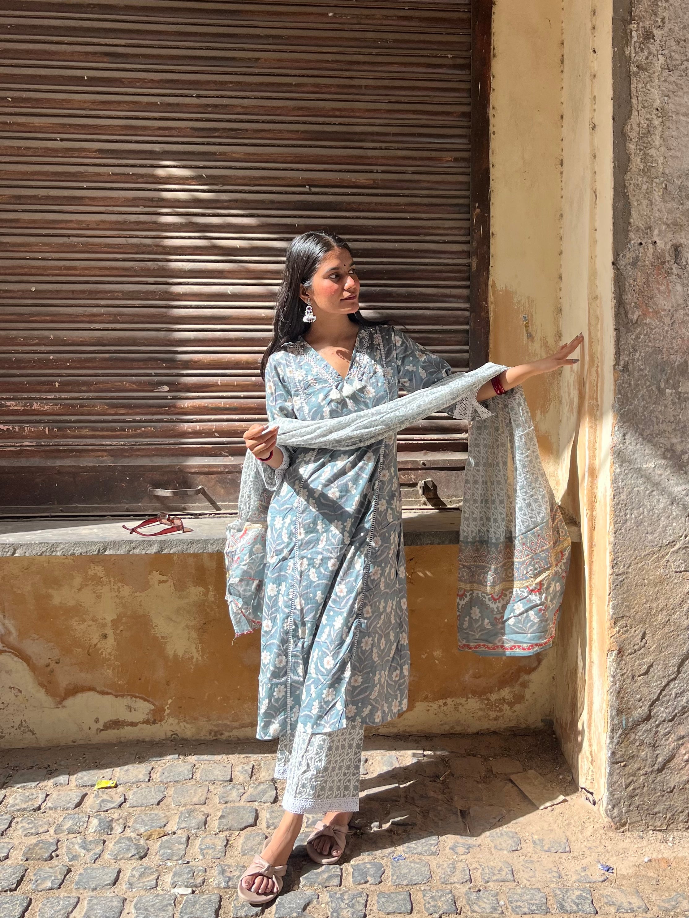 Shashi India | Your Perfect Clothing Partner | Explore Now – Shashi.India